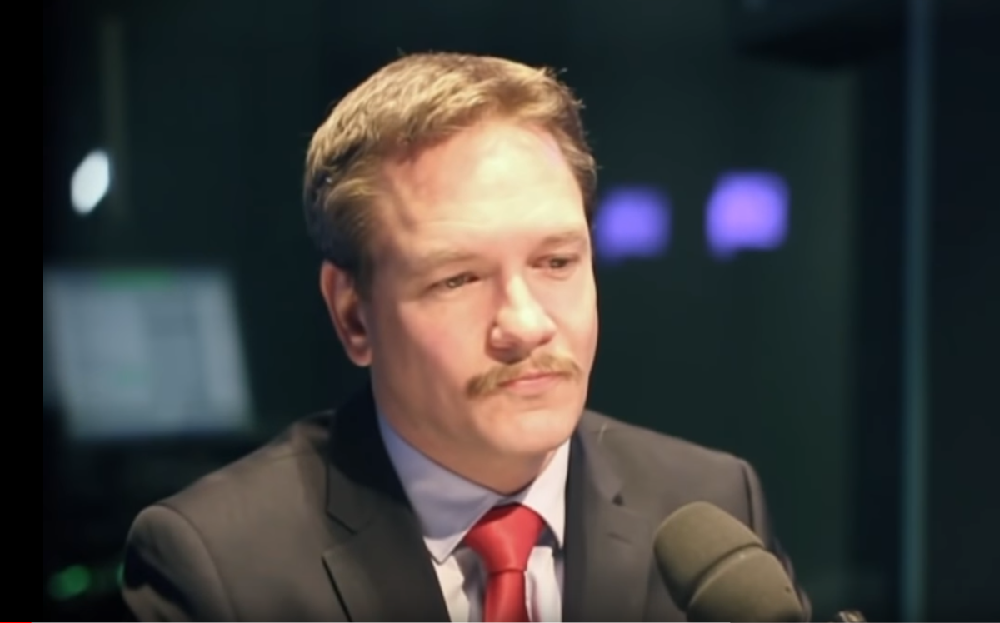 120 secondes - Le parachute doré de Daniel Vasella - investir.ch